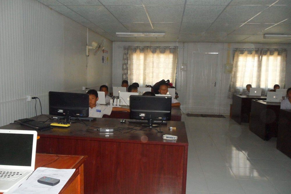 Computer Learning Center – Give Children A Choice